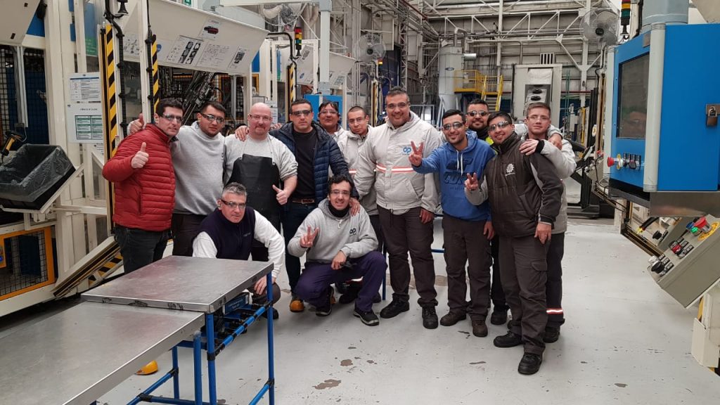 Visita a la Fábrica Plastic Omnium Auto Inergy | UOM Seccional Vicente ...